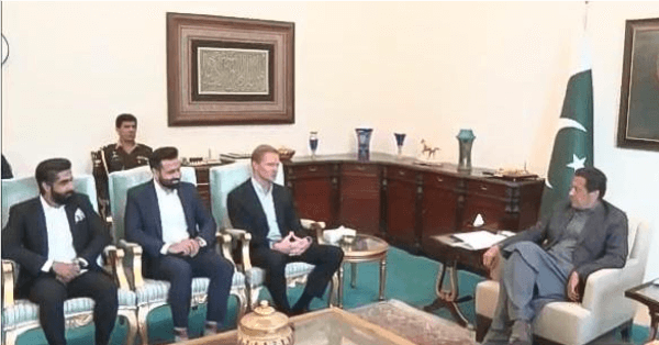 PM Imran Khan and Daraz Group CEO meet to discuss how eCommerce can ...